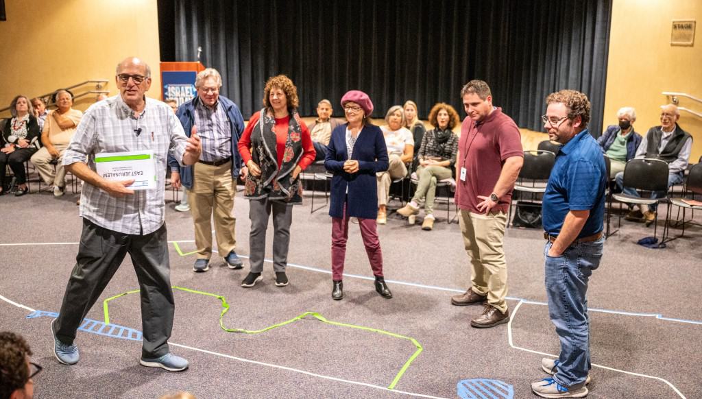 Joe Perlov’s innovative map exercises create a new understanding of ...